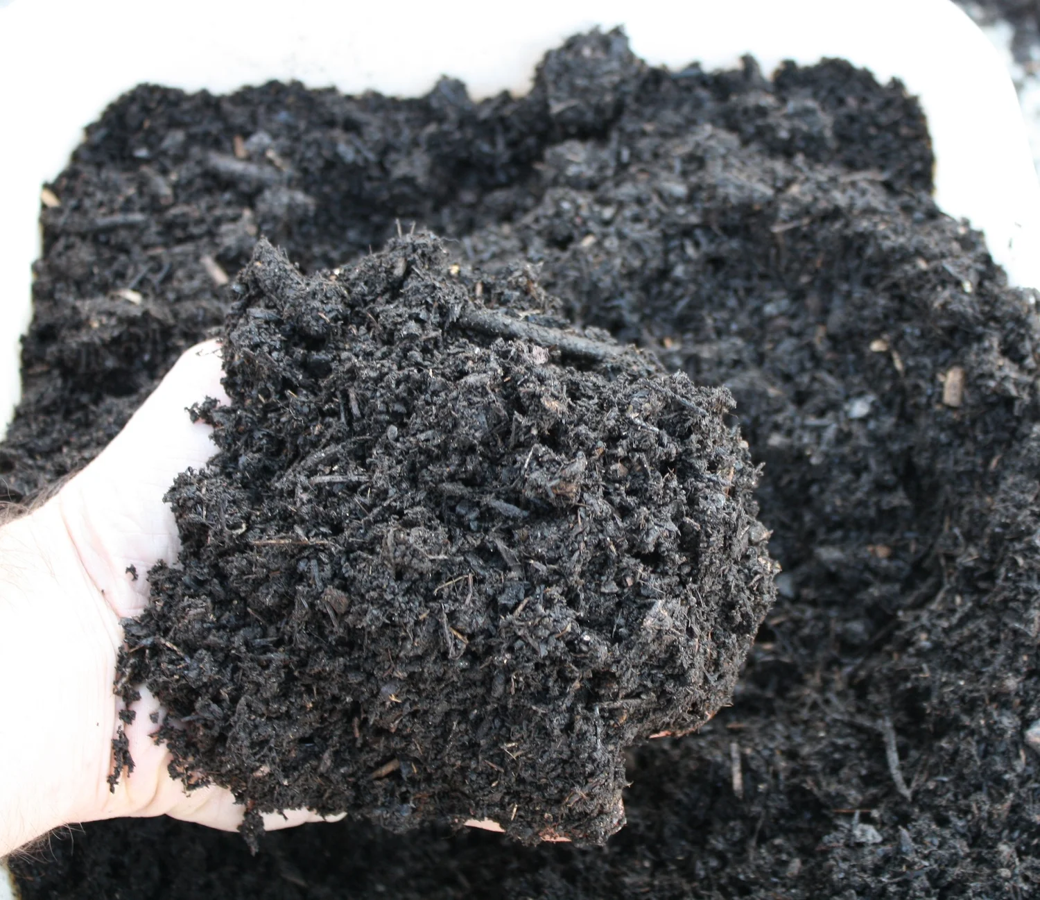 Leaf Compost — Weaver Mulch
