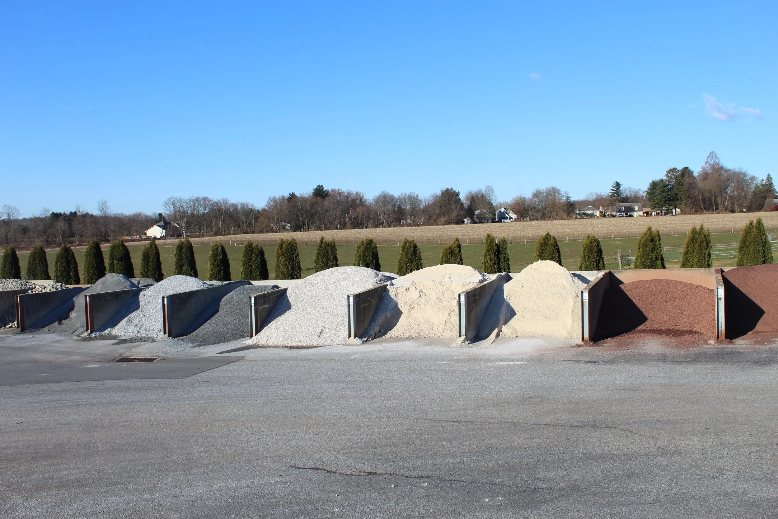 Decorative Stones — Weaver Mulch