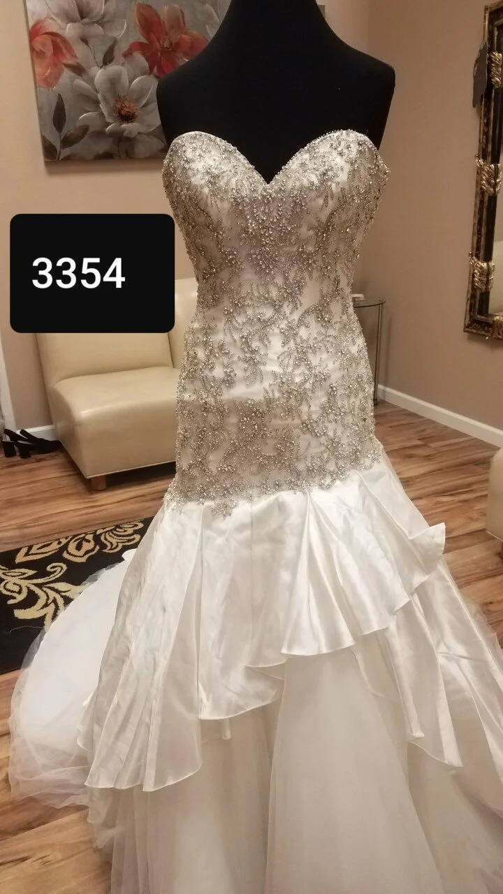 Sample Weddng Dress Sale — Uptown Bride