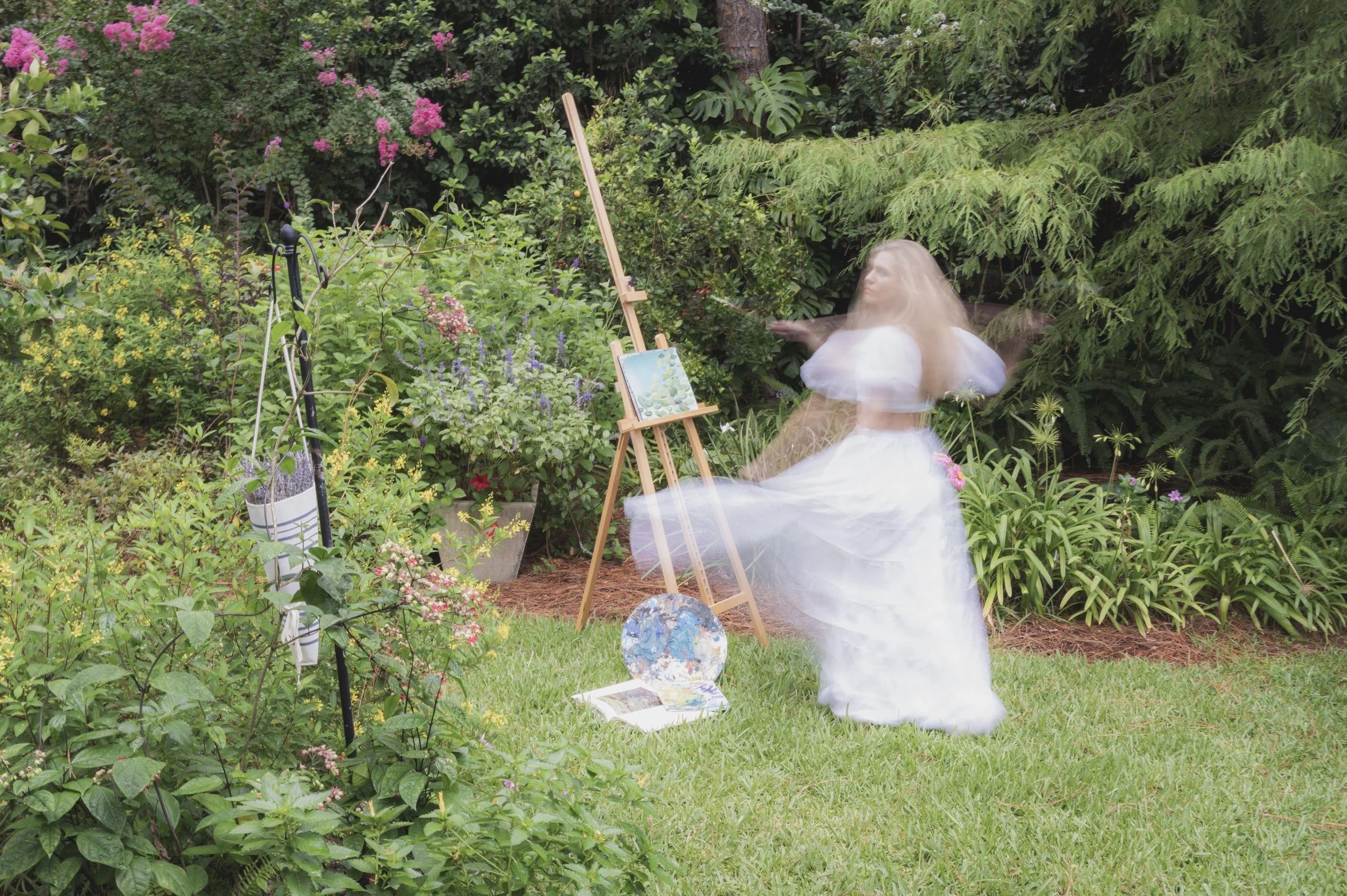 Arielle-Christine Art