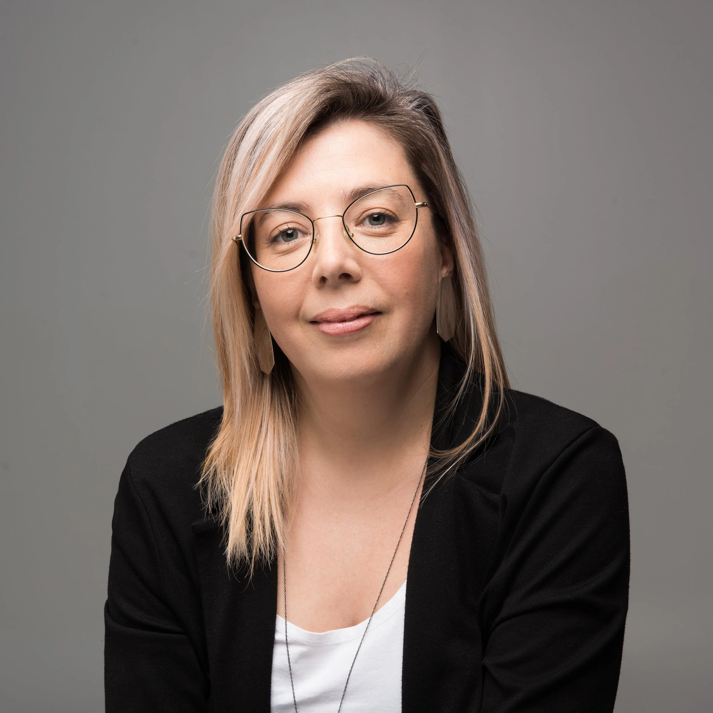 Cameo Sophie Bélanger — MetalAid