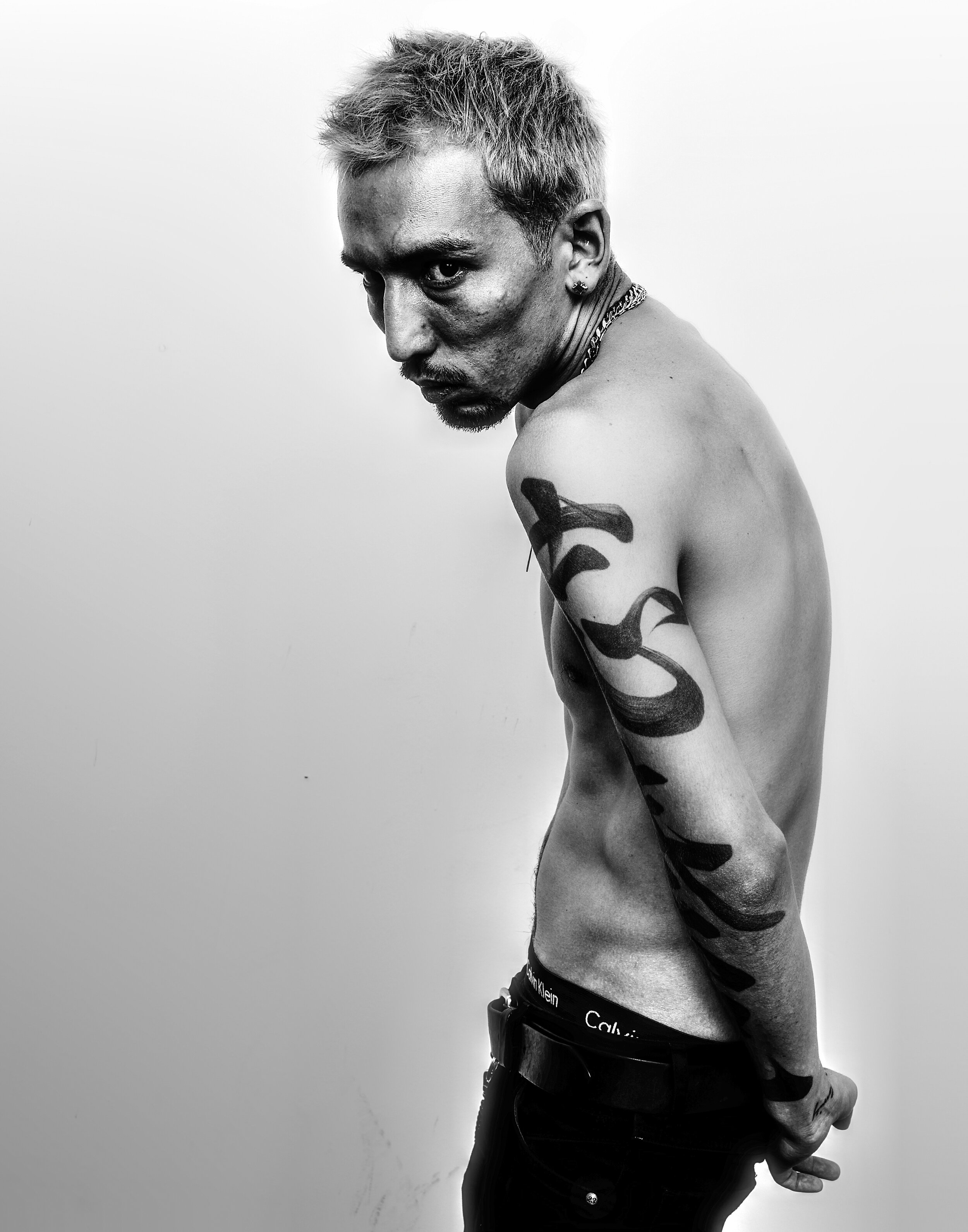 Portrait — PHIL KNOTT