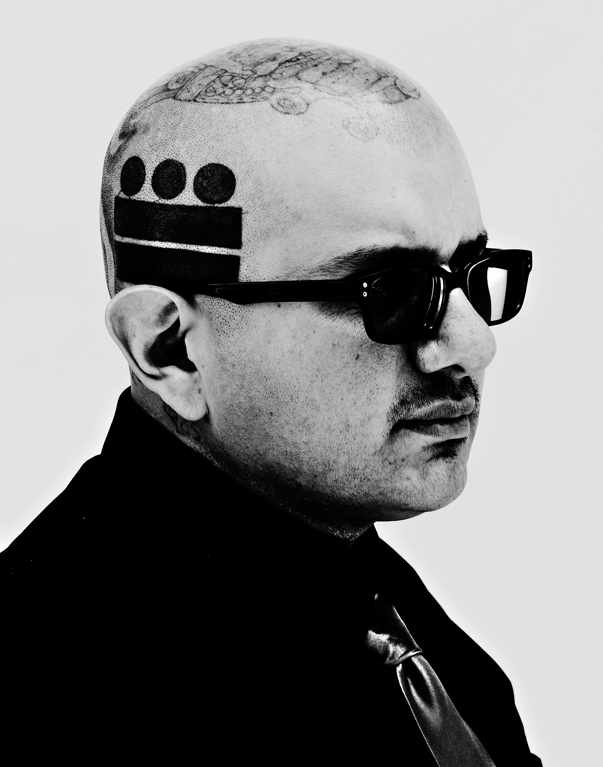 Portrait — PHIL KNOTT