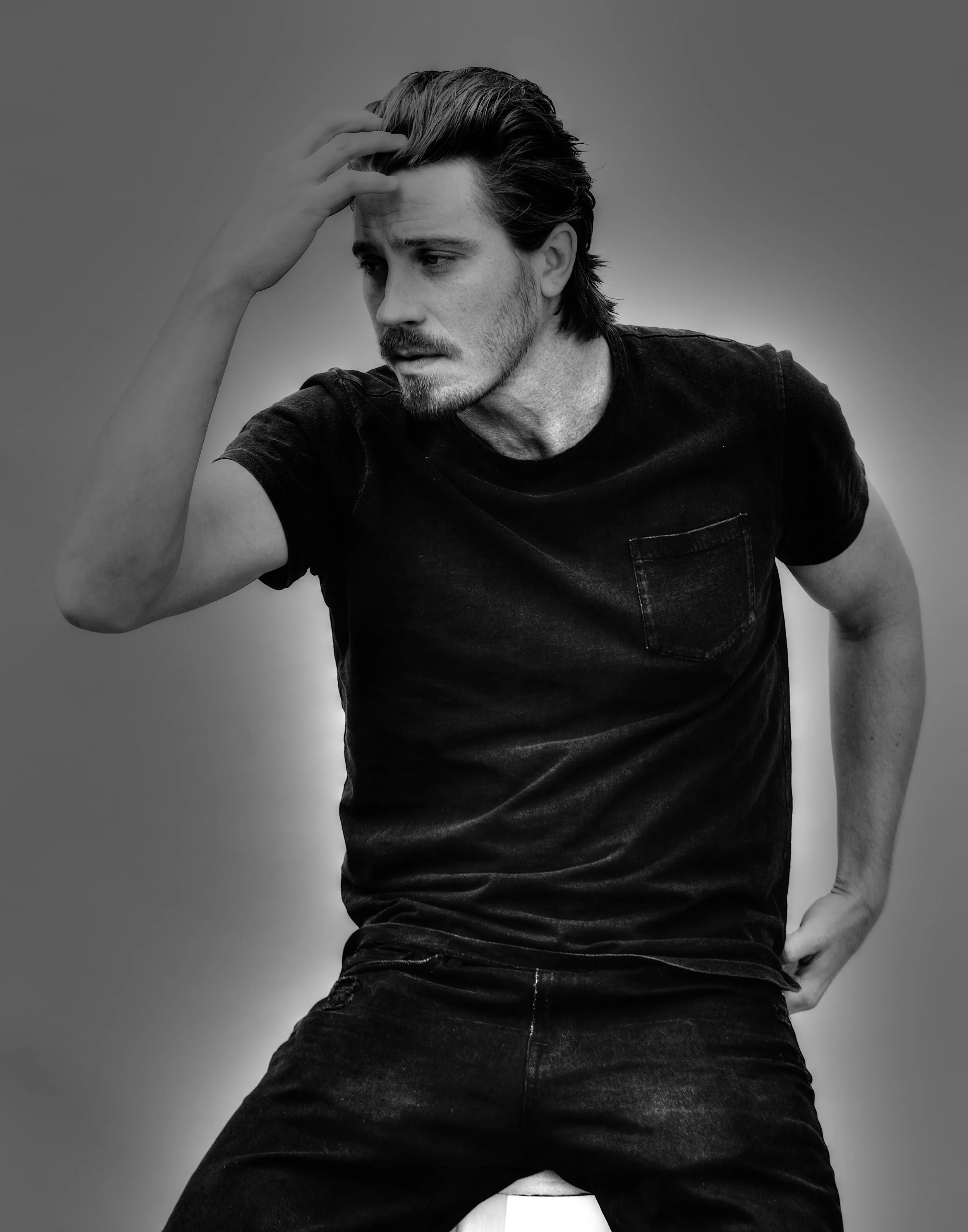 Portrait — PHIL KNOTT