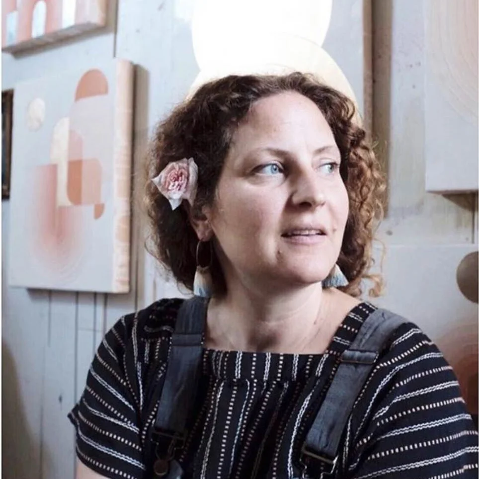 Ostapinski Bio — LOCAL LANGUAGE