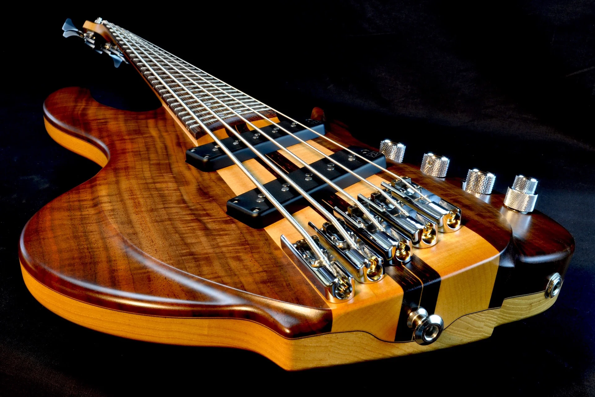 Curved back basses? : r/Bass