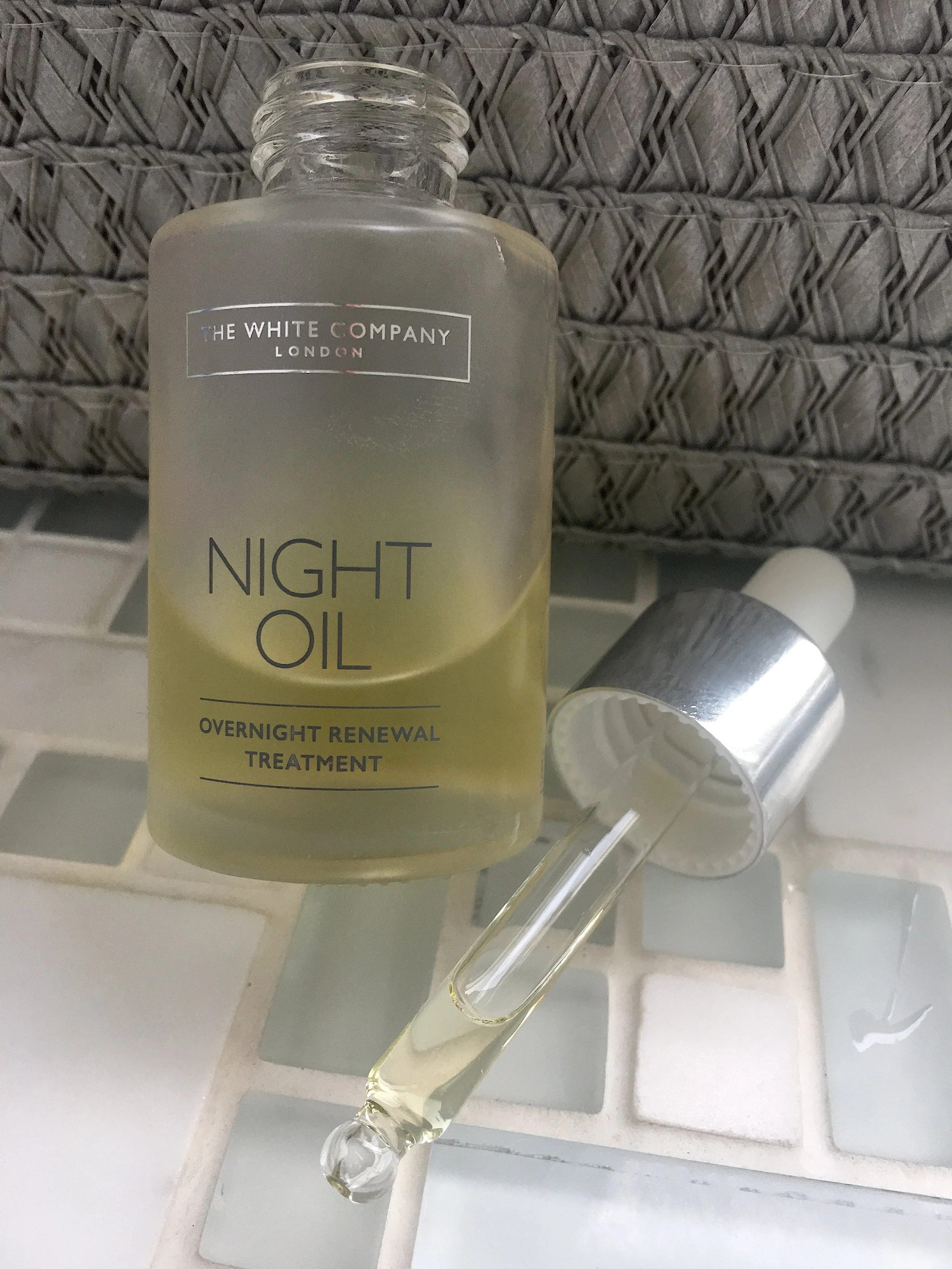 The beauty sleep skin saviour — These Are The Heydays