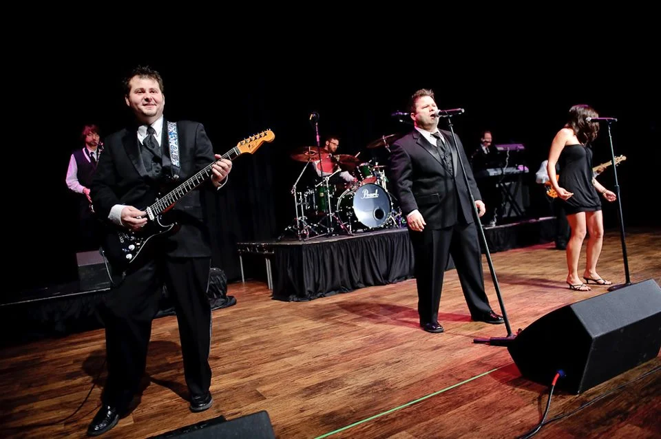 Live Band — Griffin and the Gargoyles