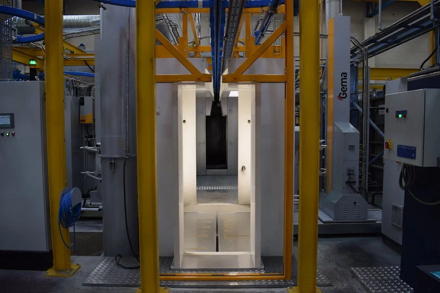 Advanced power coating facility | Powdertech Surface Science