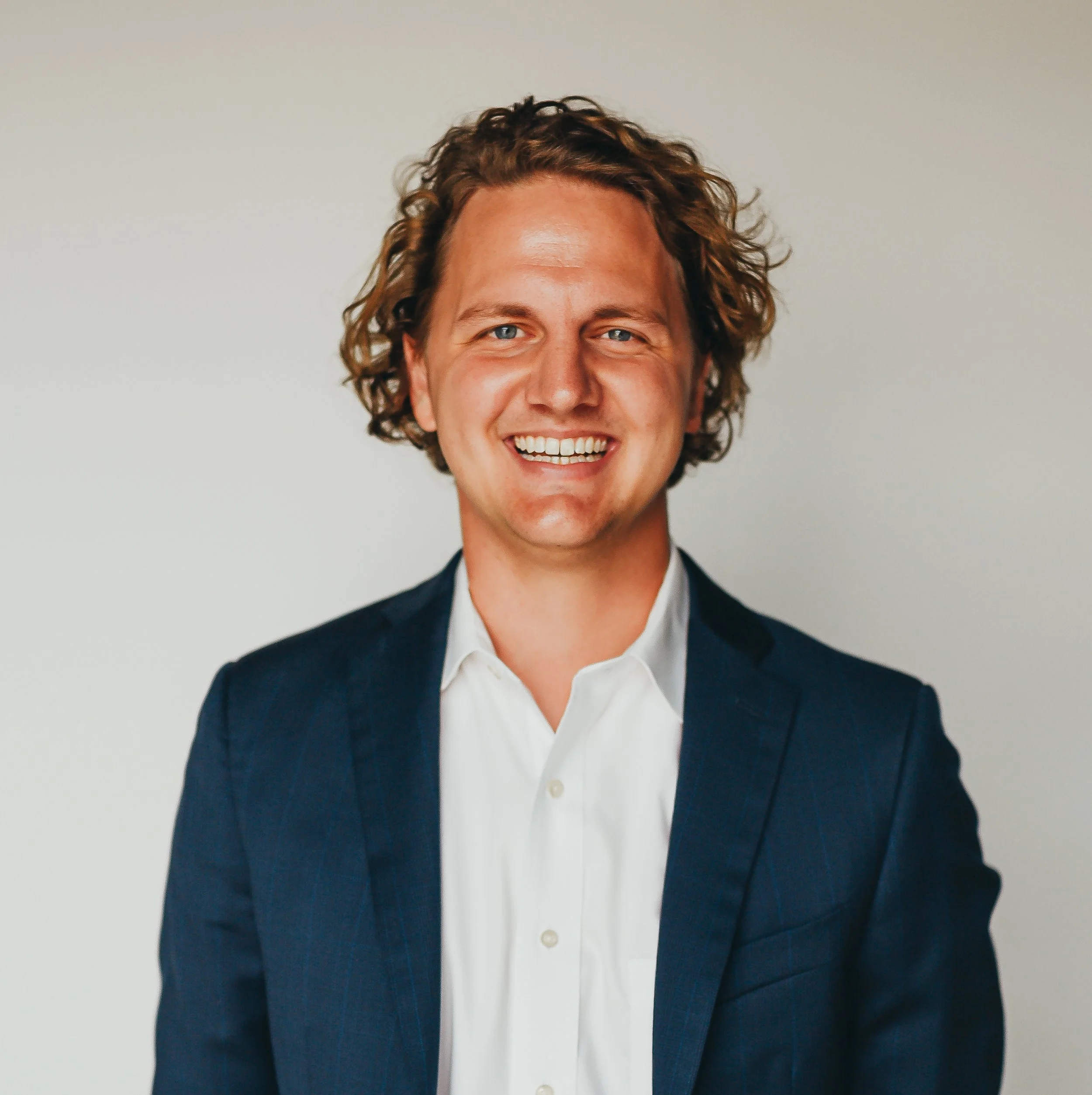 2213 Wren — Nail & Key