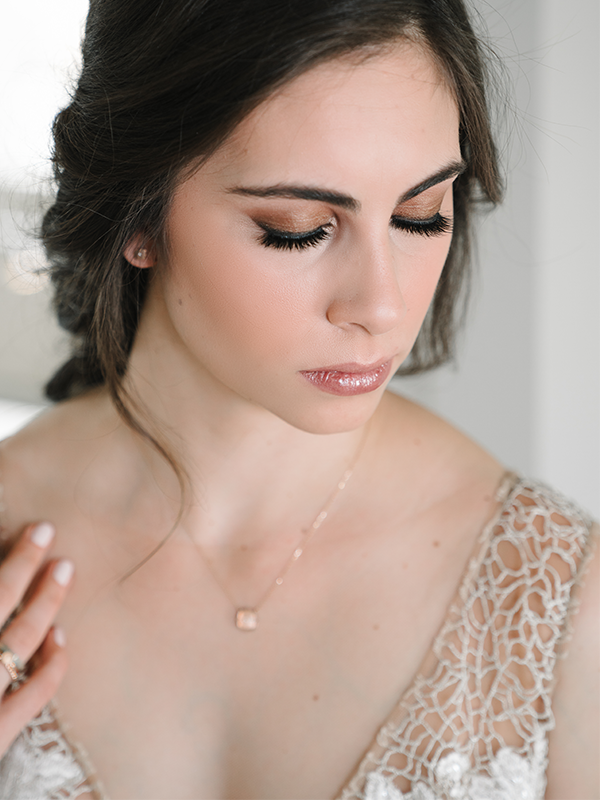 Professional Makeup Artist Denver | Makeup Services & Lessons — Mooi