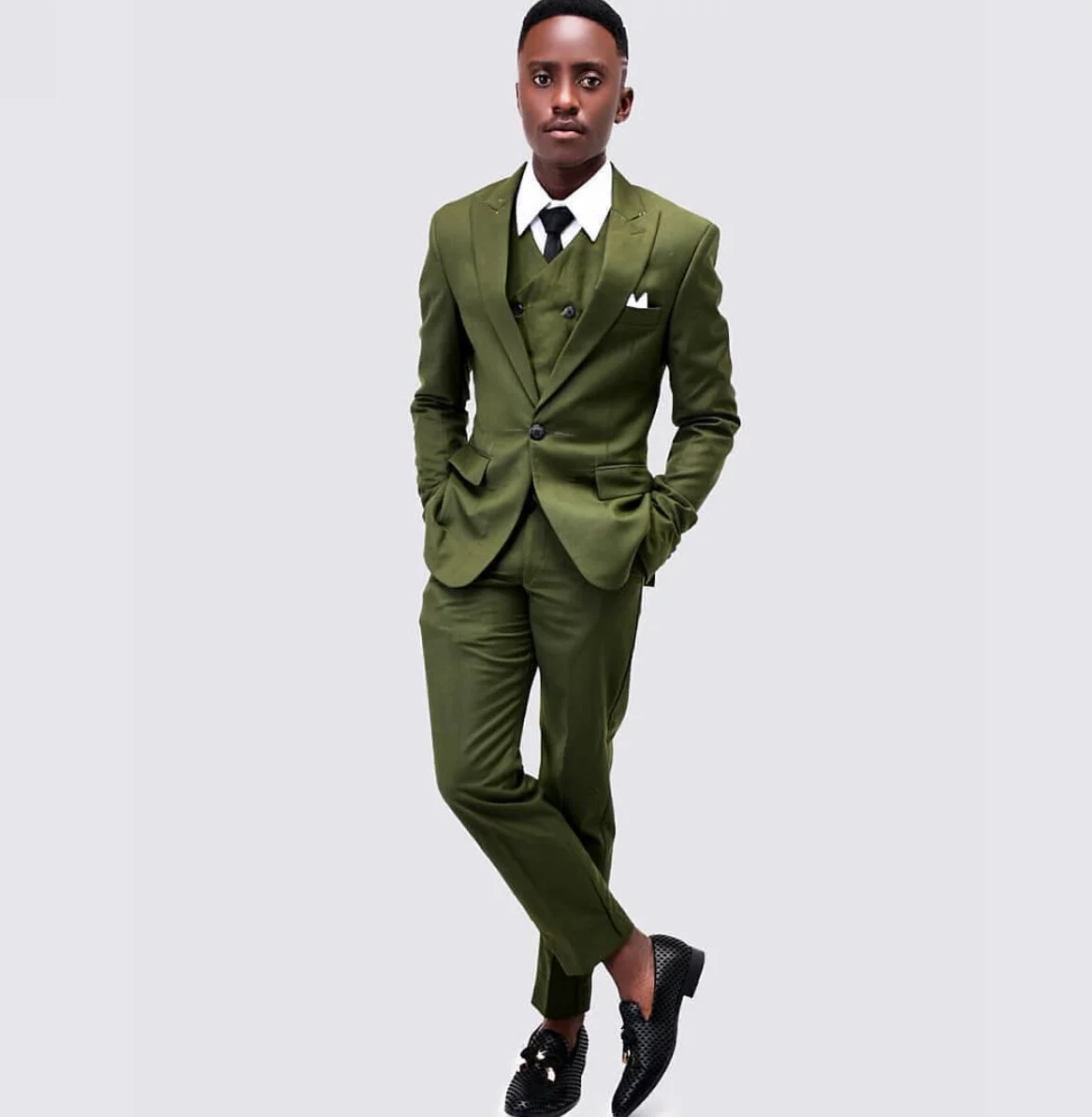 15 Best Suit Colors For Black And Brown Men — KOLOR MAGAZINE