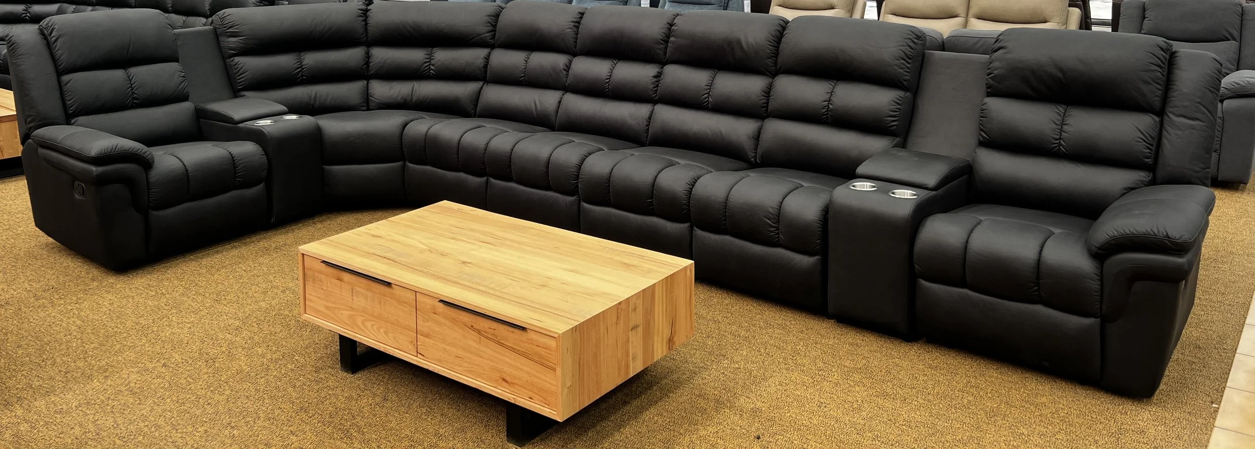 Lounges — Bennetts Furniture & Bedding