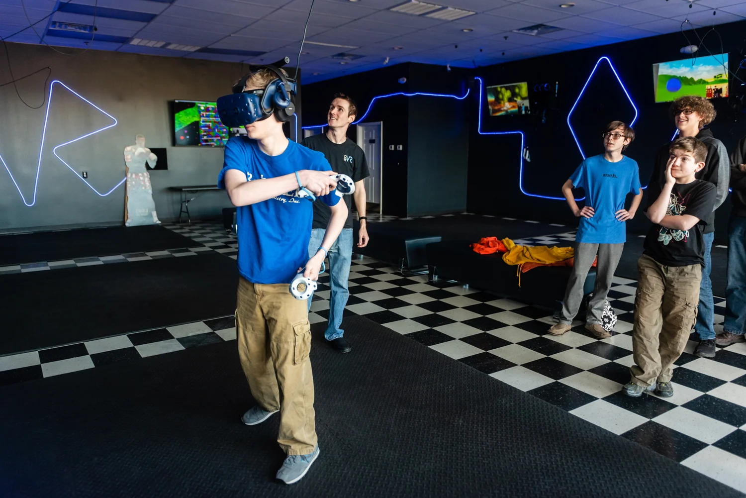 Digital Worlds VR - Virtual Reality Arcade Franklin Tennessee