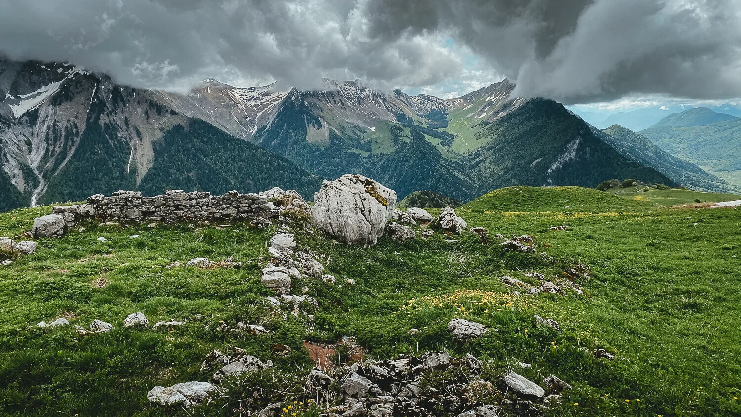 Randonnée dans le Massif des Bauges — Patrice Mestari Photographies