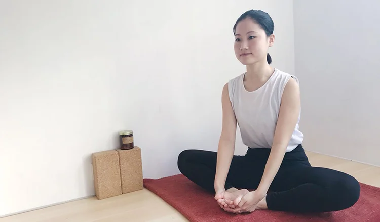Butterfly Pose: Steps, Techniques and Benefits | CloudC Yoga