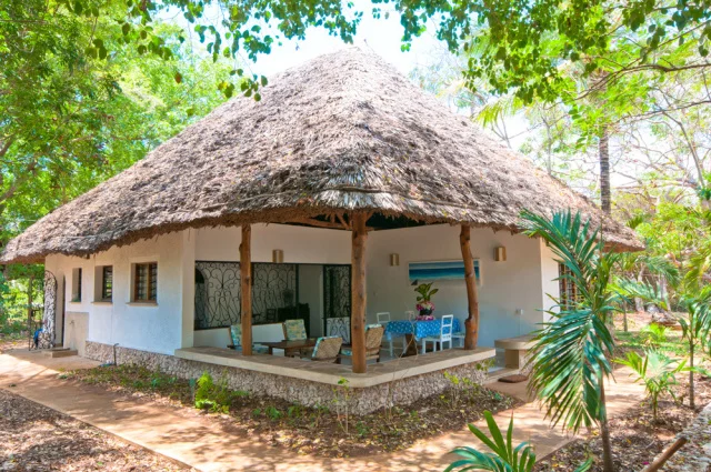 2 Bedroom Properties — DiscoverWatamu