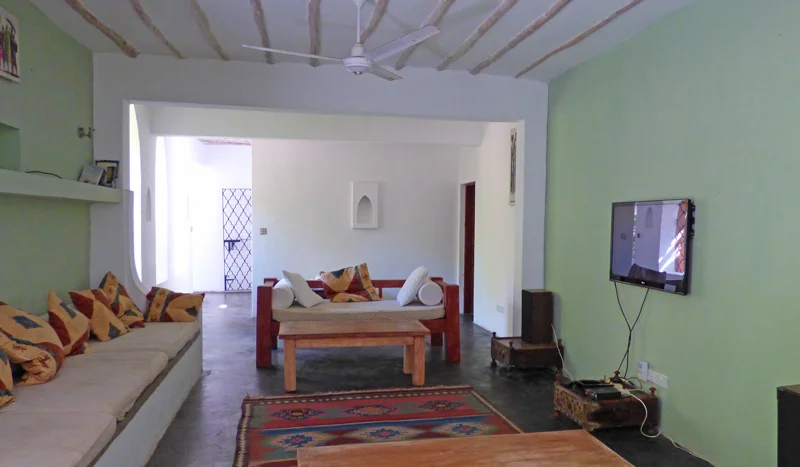 DHOW HOUSE — DiscoverWatamu