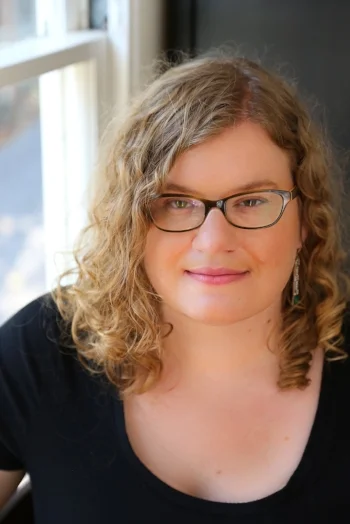 About — Sarah Chamberlain