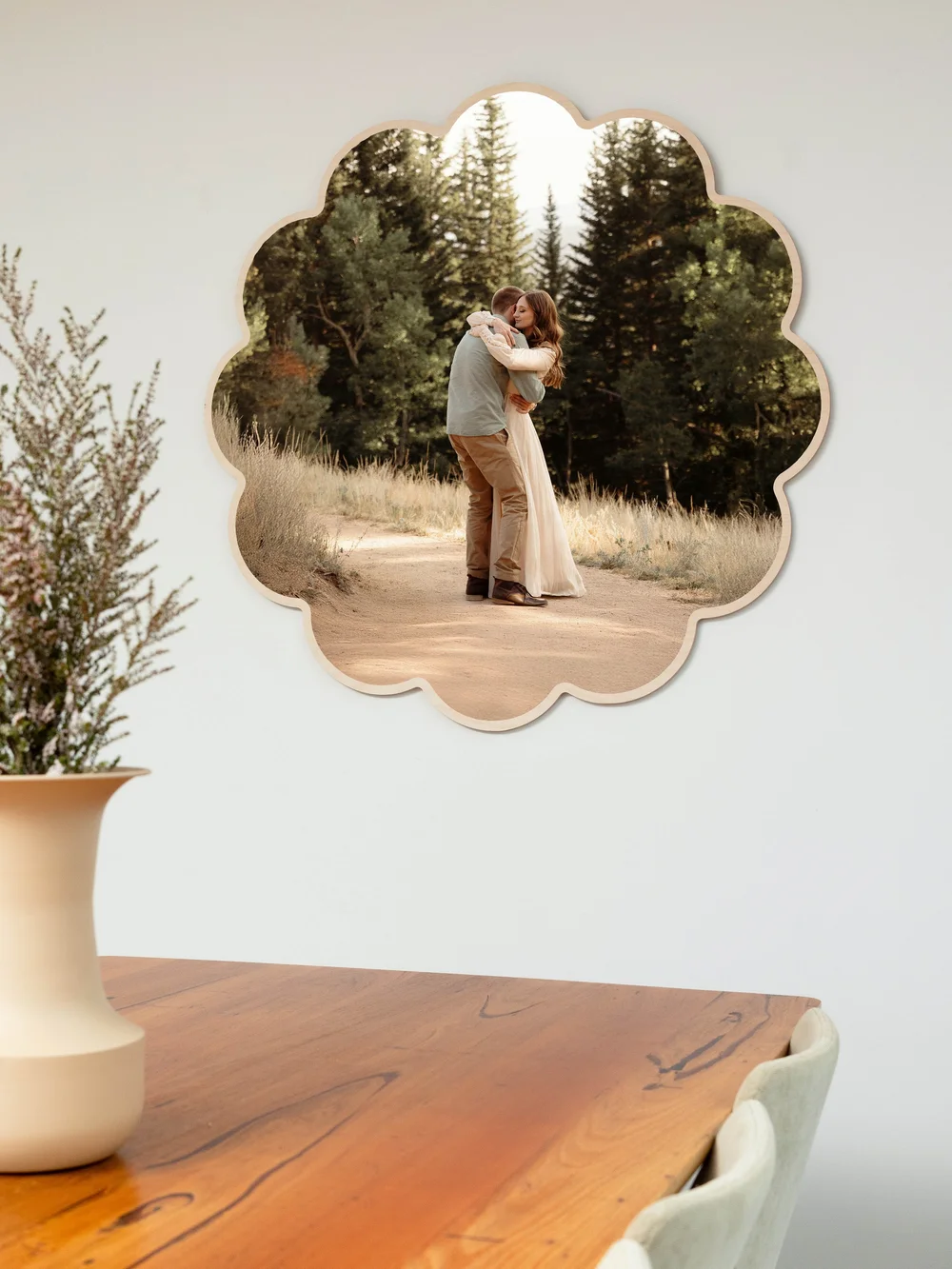 Scallop Shaped Photo Magnet Set