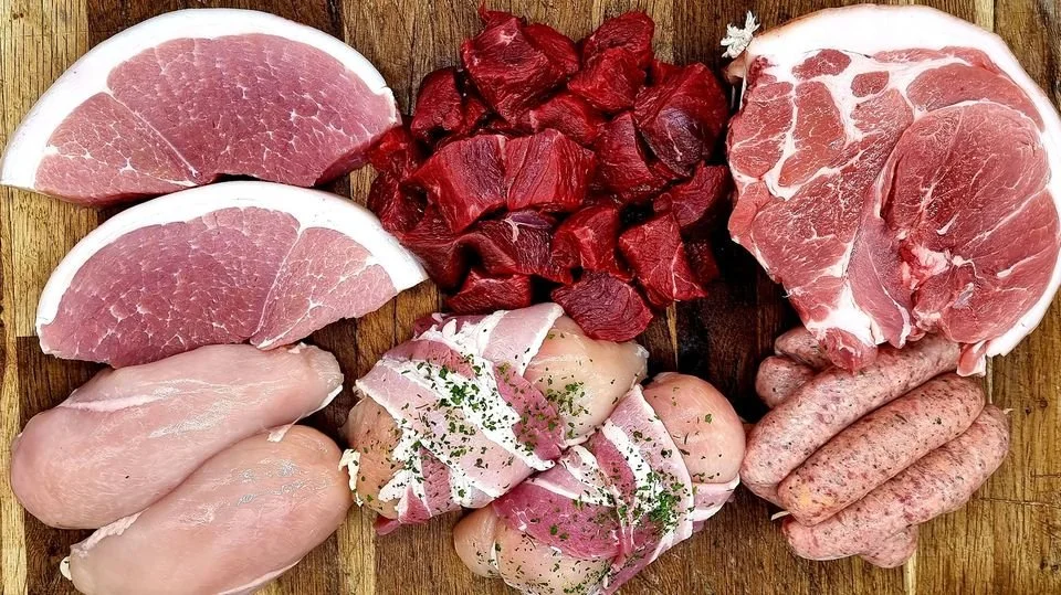 meat box, special offer, free range, local, farm shop — Easter Compton ...