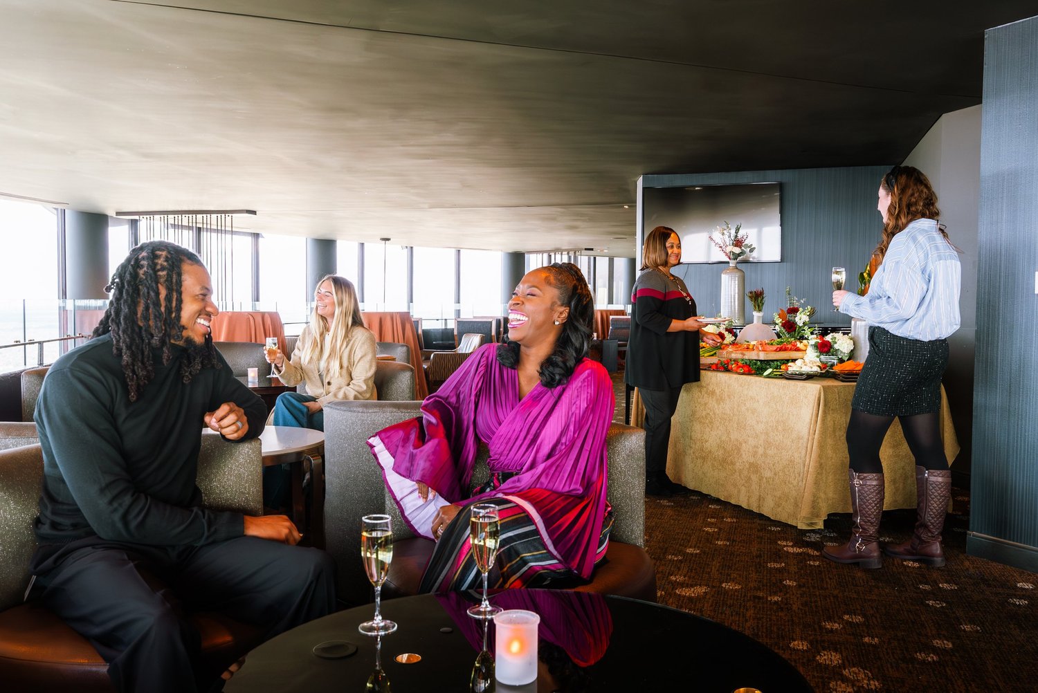 Events & Group Dining — The Sun Dial Restaurant, Bar & View
