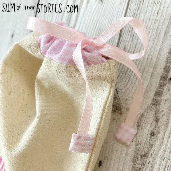 A quick easy way to make fabric drawstring tabs — Sum of their Stories ...