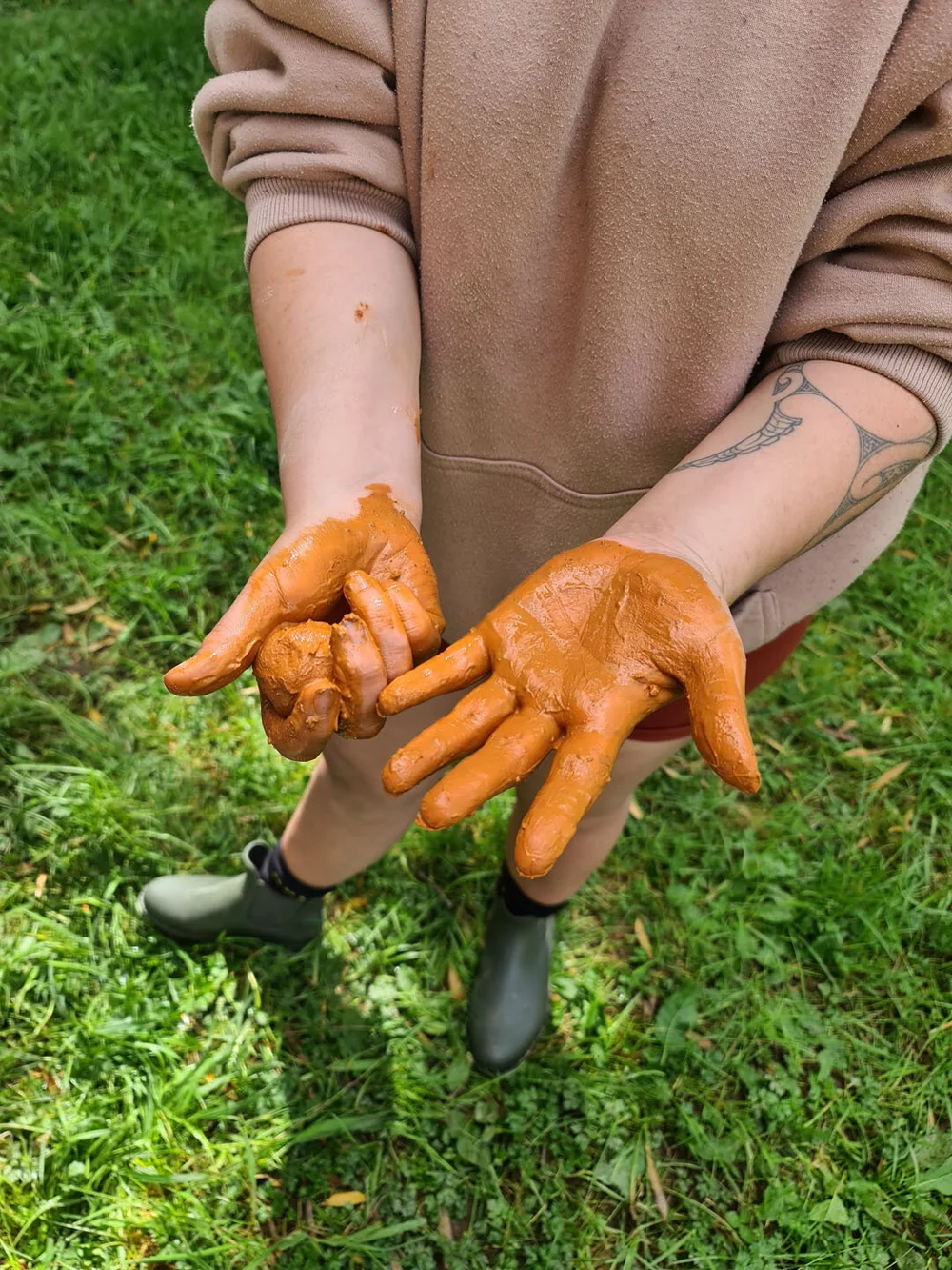 KAUAE RARO research collective — WILD PIGMENT PROJECT