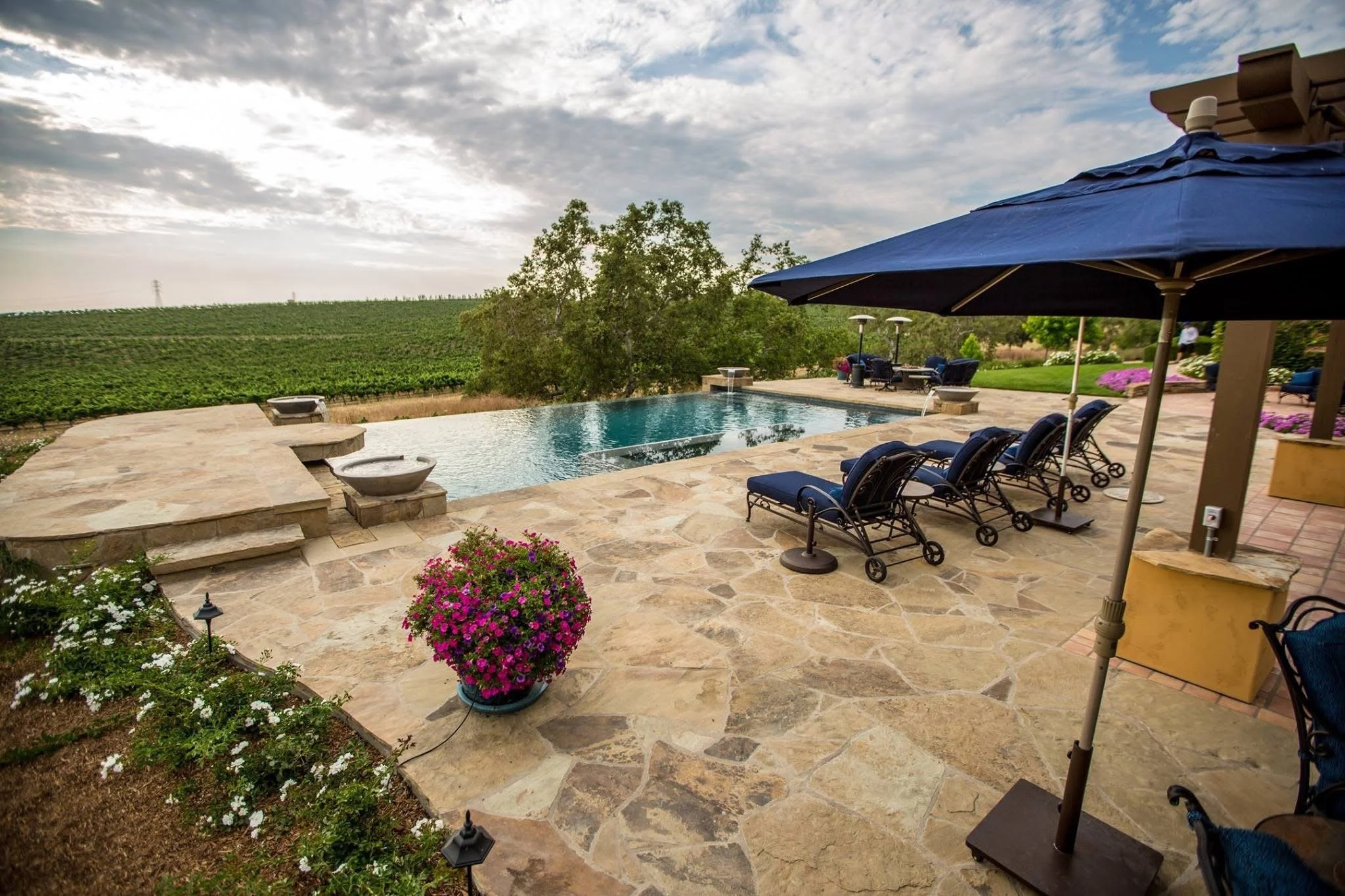 Dream Home Landscaping