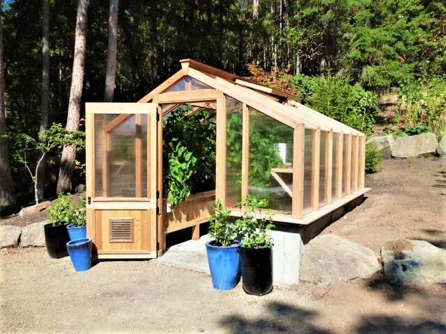 10' Free-Standing Photos — Cedar-Built Greenhouses