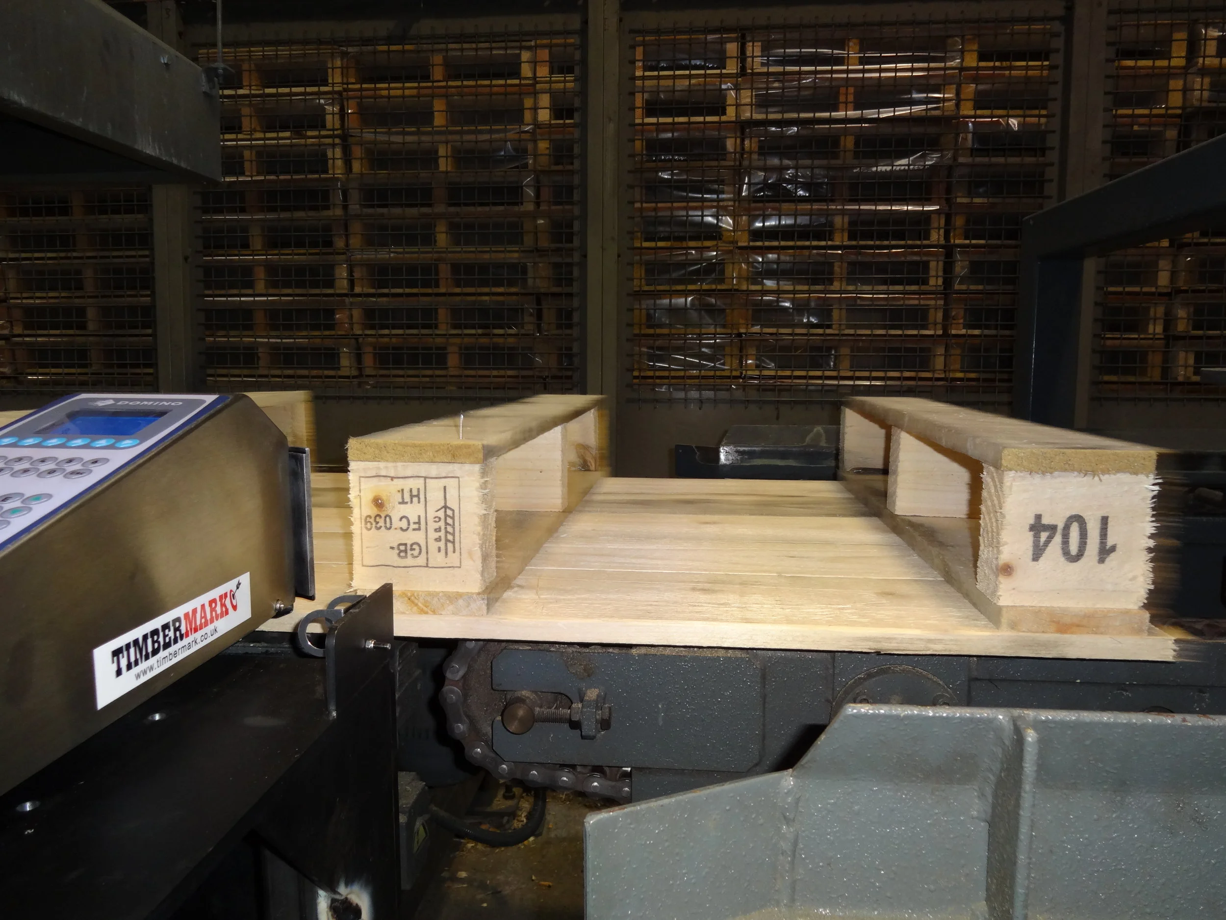 High-speed printing on pallets — Timbermark Identification Systems Ltd