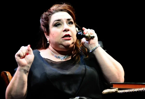 Contralto — Cindy Sadler