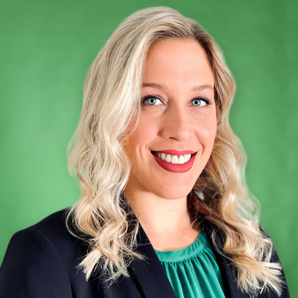Samantha Cash's Instagram, Twitter & Facebook on IDCrawl