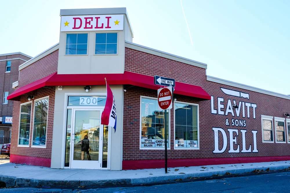 Leavitt & Sons Deli