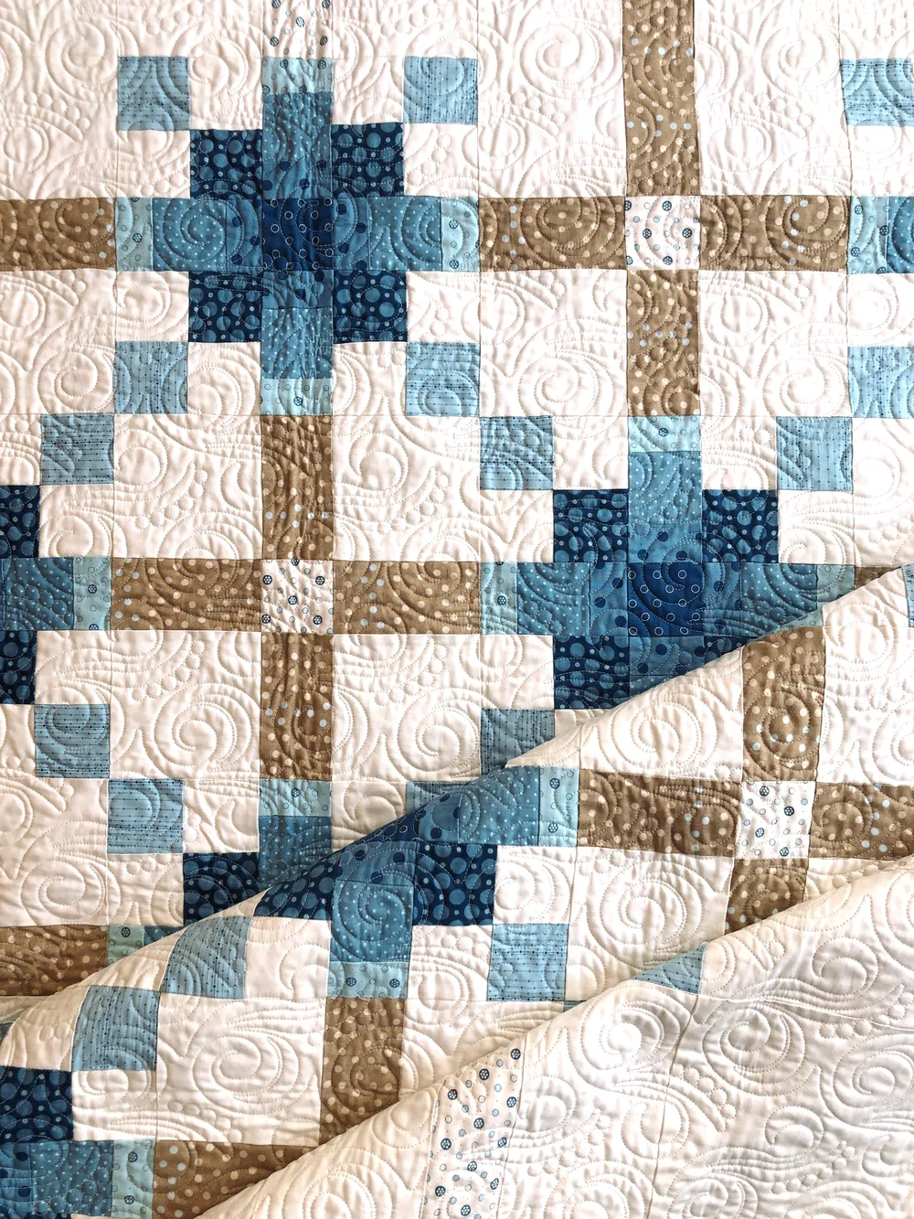 Gatekeeper Quilt Pattern in Delfina Fabric - Irish Chain goodness ...