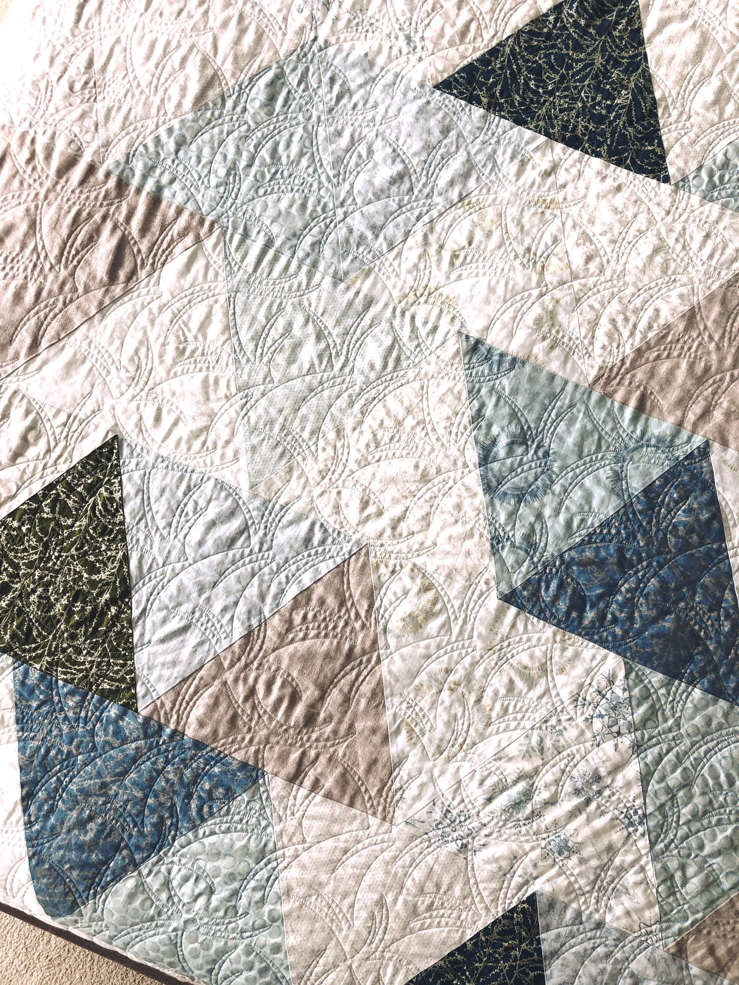 Equilateral Triangle Quilt in Winter Shimmer — AnneMarie Chany Quilt ...