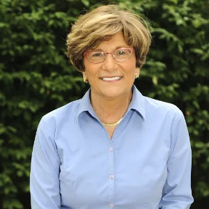 Maria Pittella's Instagram, Twitter & Facebook on IDCrawl