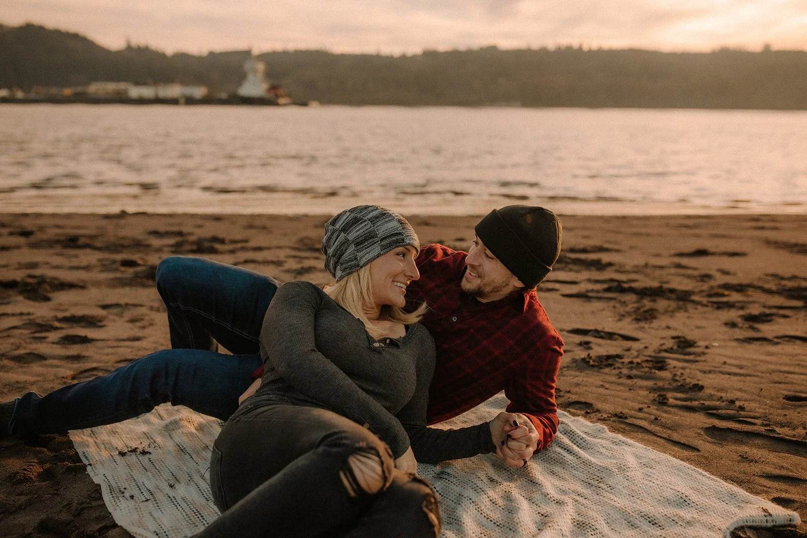 Couples Portrait Photography | Creative & Adventurous PNW Couples ...