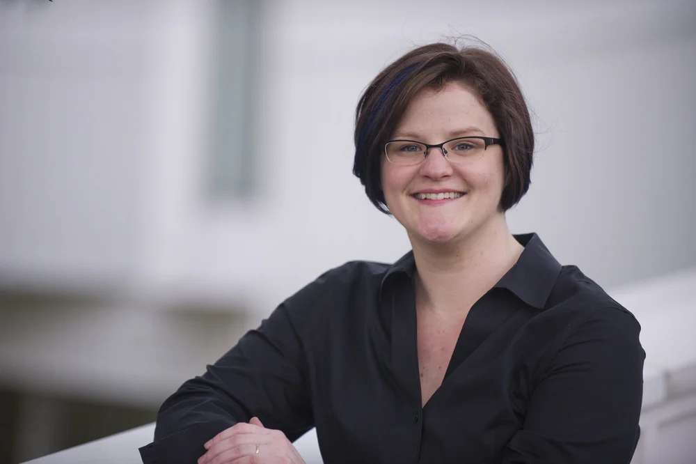 Bio & Headshot — Emily Nagoski, Ph.D.