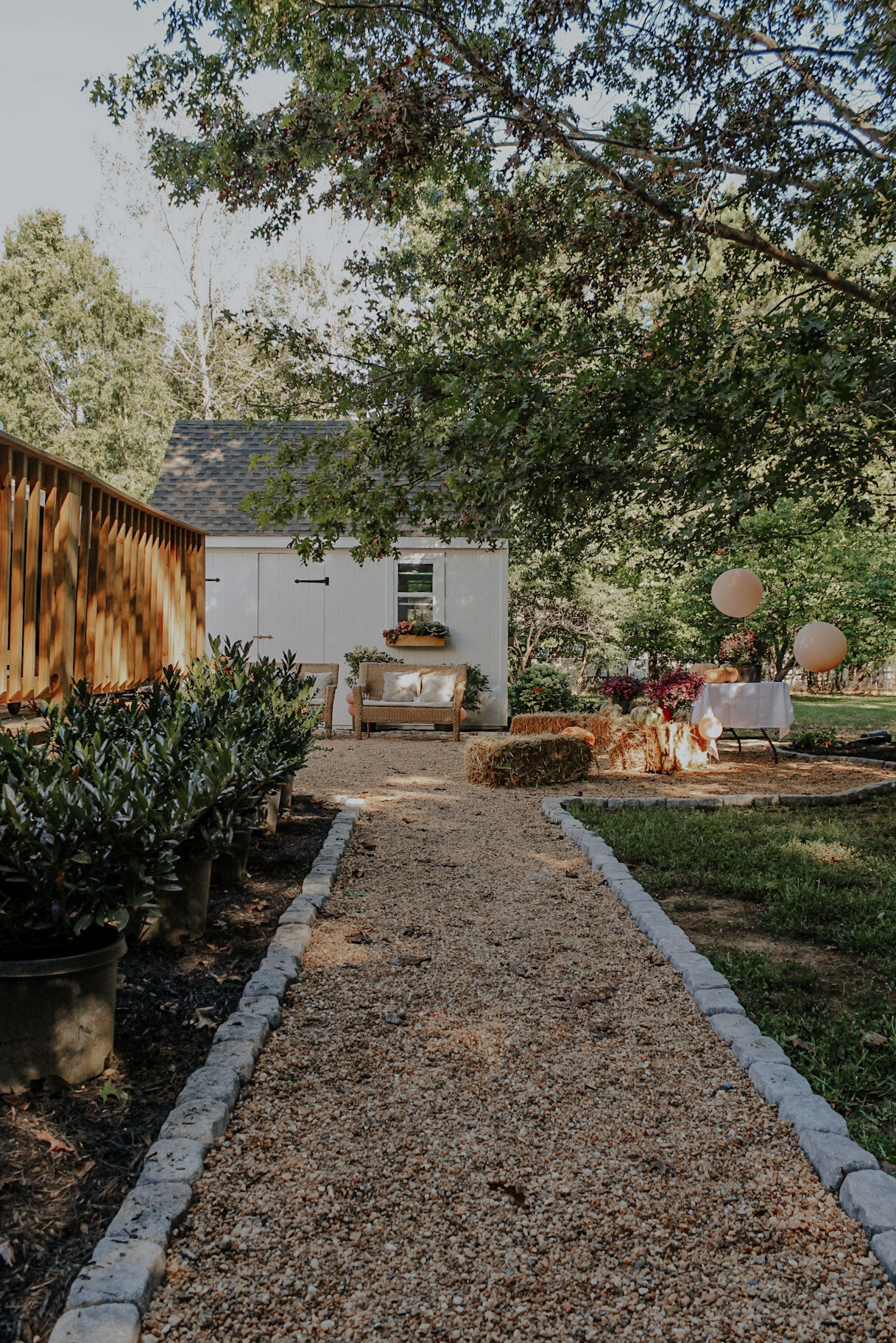 Pea Gravel Landscaping Ideas Using