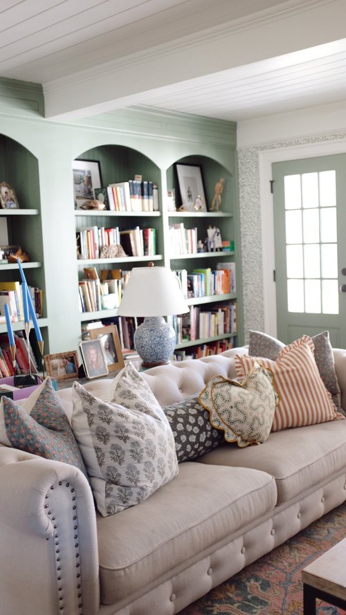 Decorating in October — Lesley W Graham