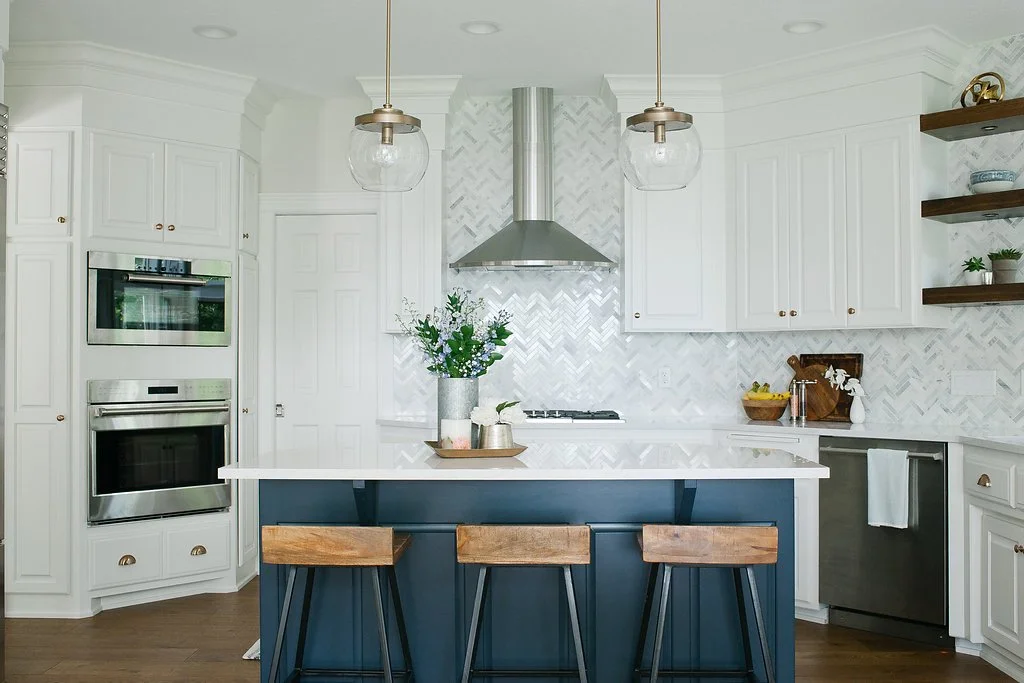 Trend We're Loving: Two Toned Kitchens — Farmhouse Living