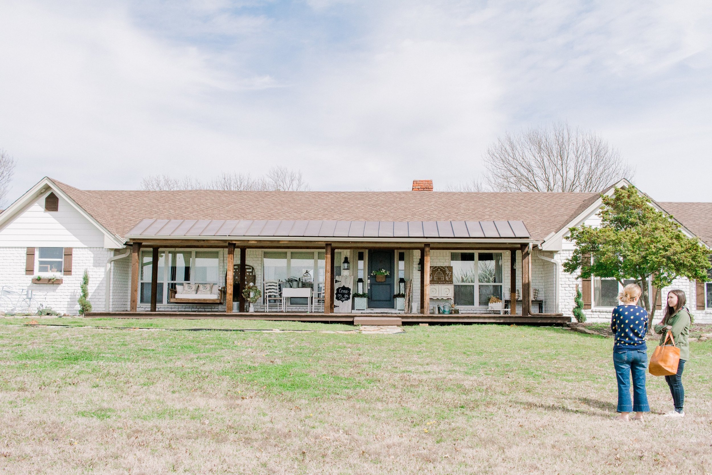 My Little Barn Home Tour - Spring Decor Inspiration — Farmhouse Living