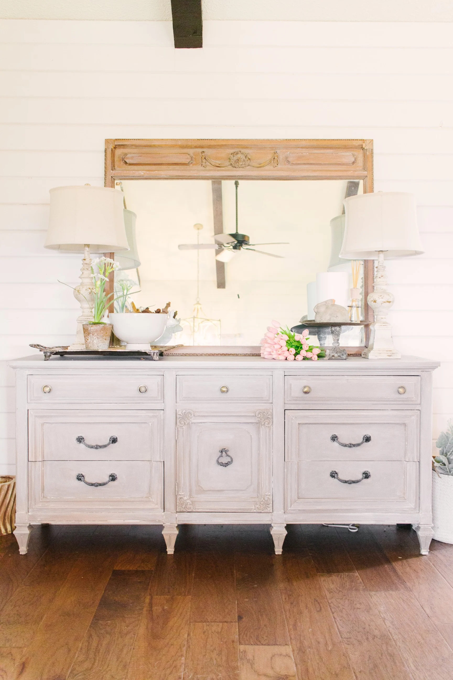 My Little Barn Home Tour - Spring Decor Inspiration — Farmhouse Living