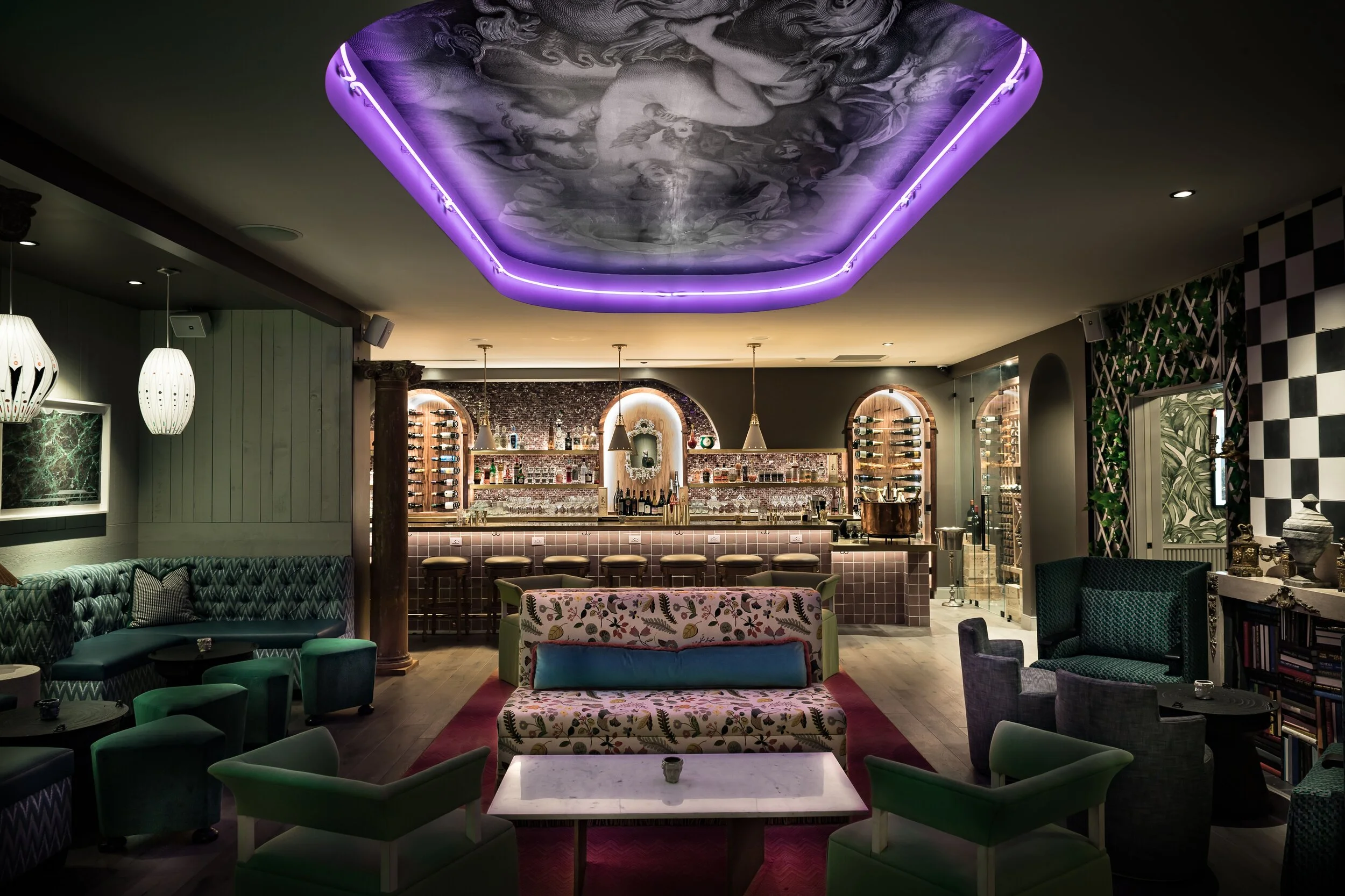 Bar Charles — The Charles Dallas