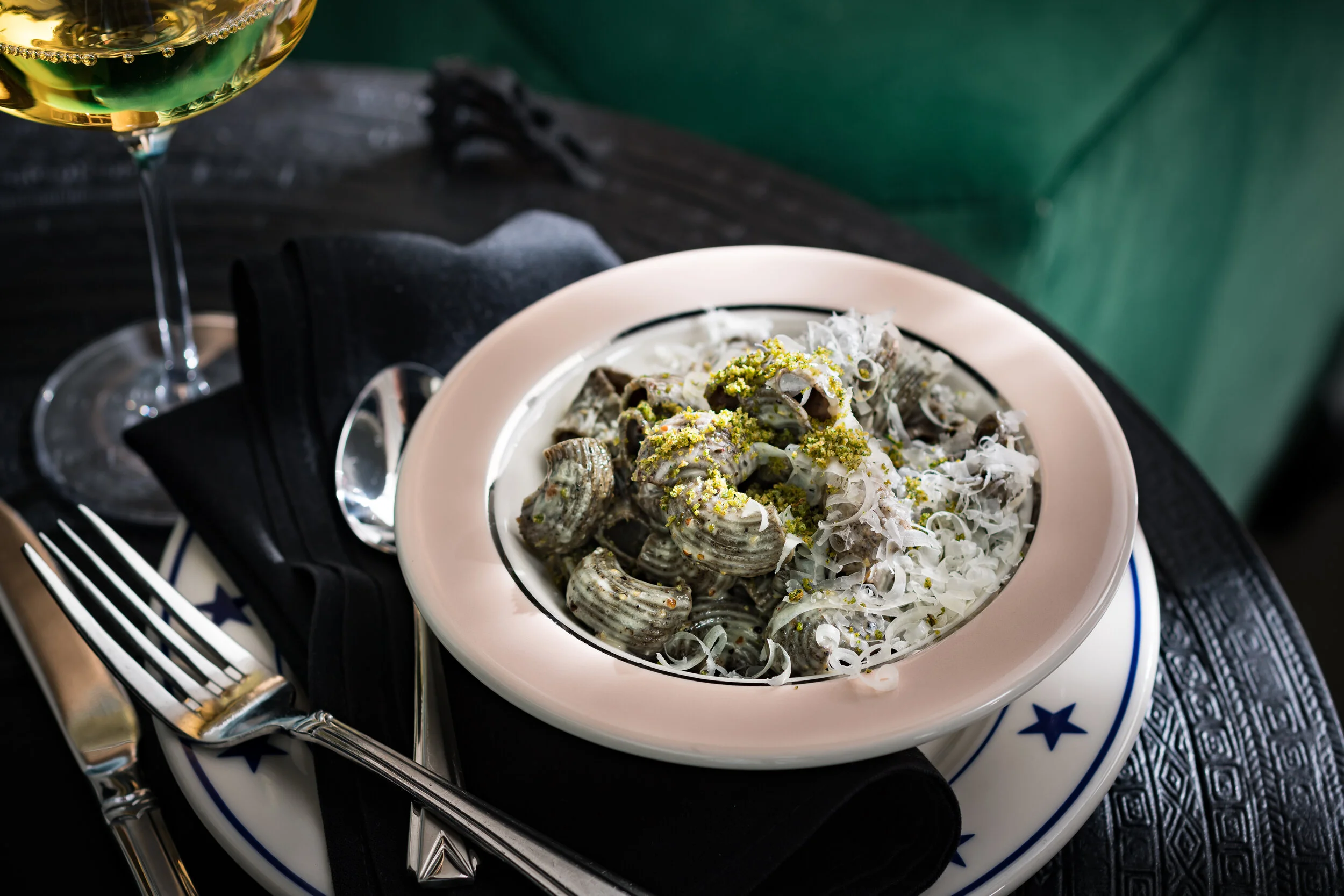 Bar Charles — The Charles Dallas