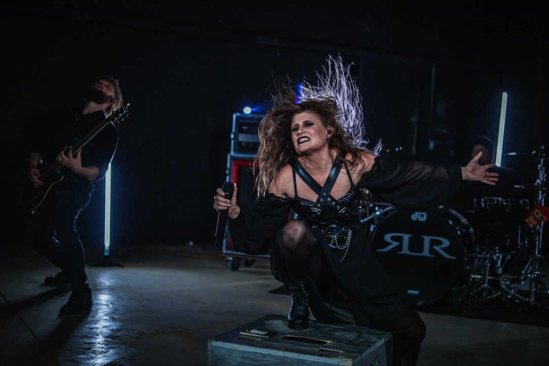 Roses Unread Official Site