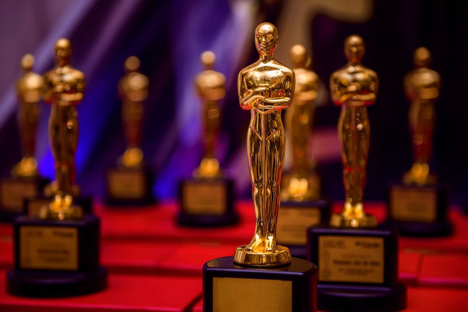 CHE COSA SONO I PREMI OSCAR? — Alpha Charlie Production