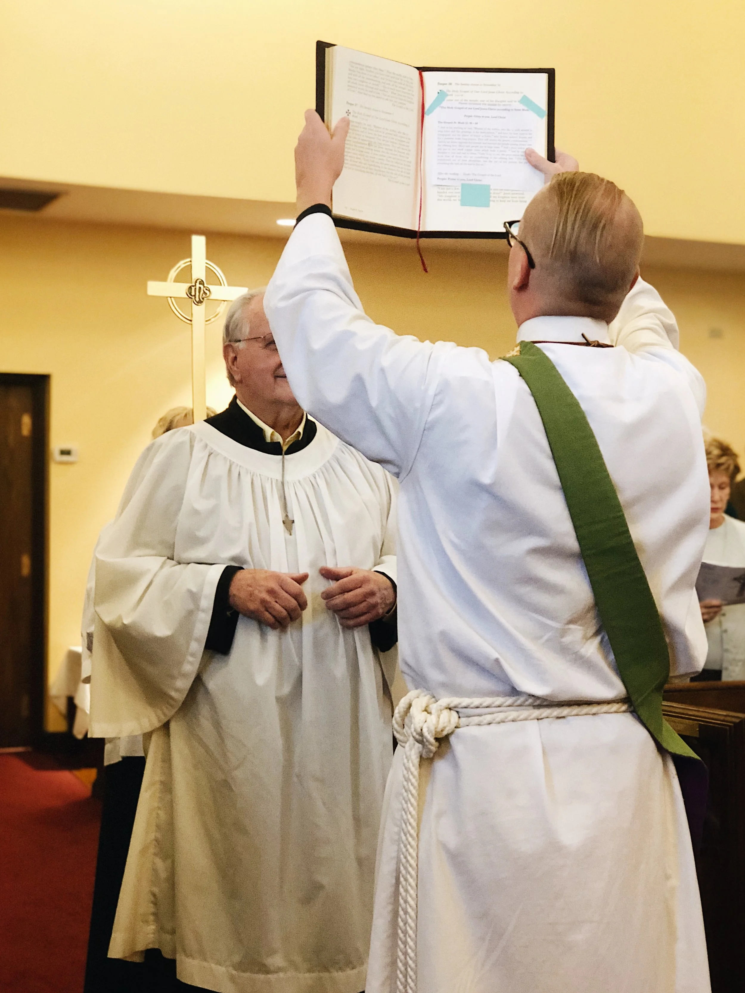 WORSHIP AT REDEEMER — Anglican Church of the Redeemer