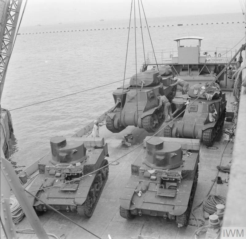 Mid-1942 7th Armoured Division M3 Grant - USA as Supplied Colour - AFV ...